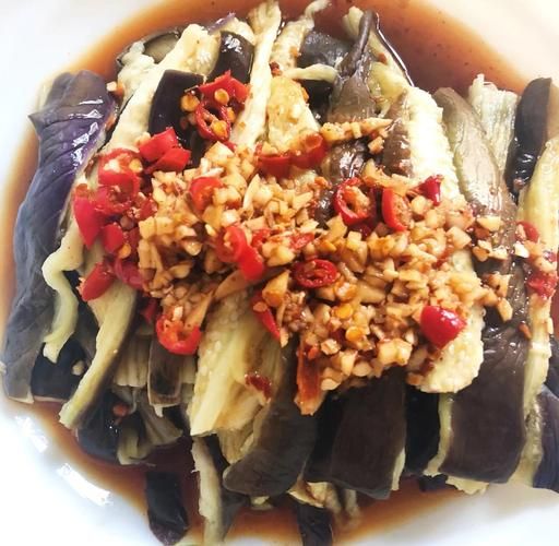 家常凉拌茄子怎么做_凉拌茄子用不用焯水-第1张图片-山城妙识 家常凉拌茄子怎么做_凉拌茄子用不用焯水-第1张图片-山城妙识