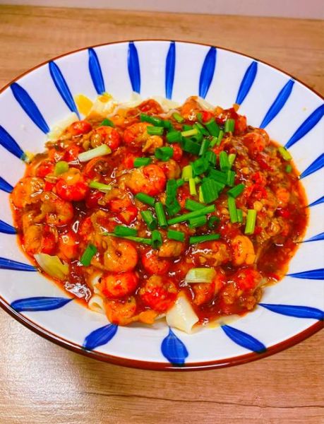 龙虾盖浇饭加盟多少钱_龙虾盖浇饭加盟条件-第1张图片-山城妙识 龙虾盖浇饭加盟多少钱_龙虾盖浇饭加盟条件-第1张图片-山城妙识