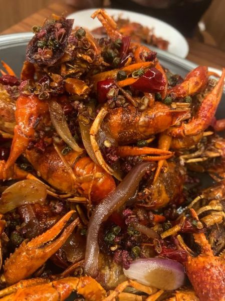 爆炒香辣小龙虾怎么做_香辣小龙虾家常做法-第1张图片-山城妙识 爆炒香辣小龙虾怎么做_香辣小龙虾家常做法-第1张图片-山城妙识