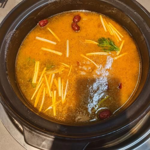 养生滋补清汤火锅锅底怎么做_清汤火锅锅底有哪些药材-第3张图片-山城妙识 养生滋补清汤火锅锅底怎么做_清汤火锅锅底有哪些药材-第3张图片-山城妙识