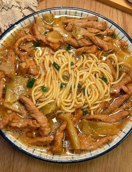 榨菜炒肉丝面怎么做_正宗榨菜炒肉丝面做法-第1张图片-山城妙识 榨菜炒肉丝面怎么做_正宗榨菜炒肉丝面做法-第1张图片-山城妙识