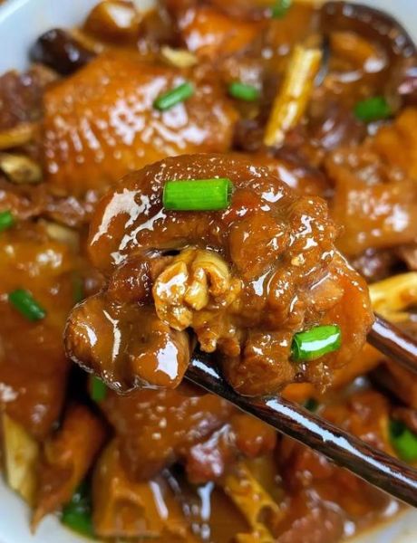 红烧鸡怎么烧_红烧鸡的家常做法-第3张图片-山城妙识