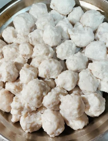 鱼肉怎么做成鱼丸_鱼丸制作步骤详解-第2张图片-山城妙识 鱼肉怎么做成鱼丸_鱼丸制作步骤详解-第2张图片-山城妙识