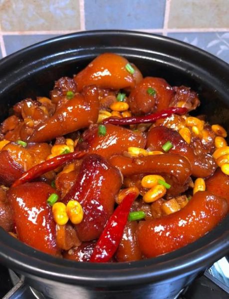 蹄膀炖黄豆怎么做好吃_蹄膀炖黄豆的家常做法-第1张图片-山城妙识 蹄膀炖黄豆怎么做好吃_蹄膀炖黄豆的家常做法-第1张图片-山城妙识