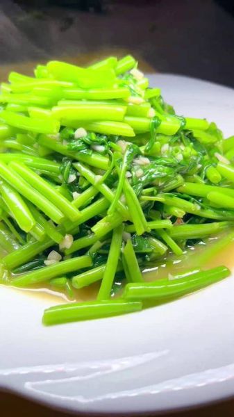 蒜蓉空心菜怎么做_蚝油放多少才够味-第2张图片-山城妙识 蒜蓉空心菜怎么做_蚝油放多少才够味-第2张图片-山城妙识