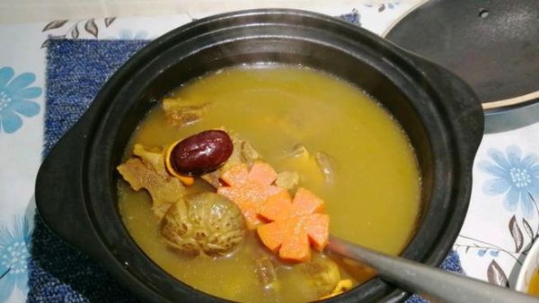 胡萝卜汤怎么做好喝_胡萝卜汤的家常做法-第3张图片-山城妙识 胡萝卜汤怎么做好喝_胡萝卜汤的家常做法-第3张图片-山城妙识