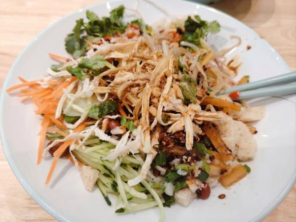 鸡丝拉皮怎么做好吃_鸡丝拉皮的家常做法窍门-第2张图片-山城妙识 鸡丝拉皮怎么做好吃_鸡丝拉皮的家常做法窍门-第2张图片-山城妙识