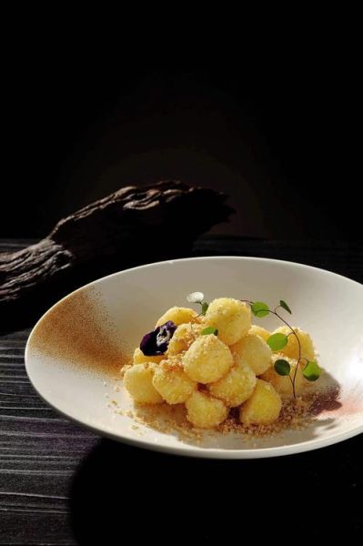 菜品摆盘花样有哪些_如何让家常菜瞬间高级-第1张图片-山城妙识 菜品摆盘花样有哪些_如何让家常菜瞬间高级-第1张图片-山城妙识