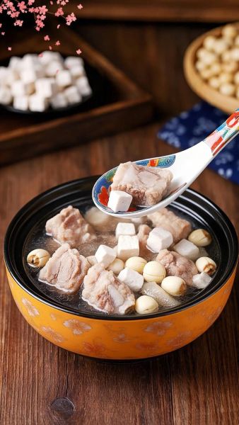 白茯苓的功效与作用_白茯苓怎么吃效果最好-第2张图片-山城妙识 白茯苓的功效与作用_白茯苓怎么吃效果最好-第2张图片-山城妙识