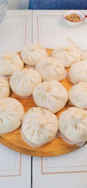 芹菜素包子怎么做_芹菜素包子馅怎么调-第2张图片-山城妙识 芹菜素包子怎么做_芹菜素包子馅怎么调-第2张图片-山城妙识