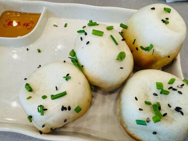 上海生煎包哪家好吃_上海生煎包十大排名-第2张图片-山城妙识