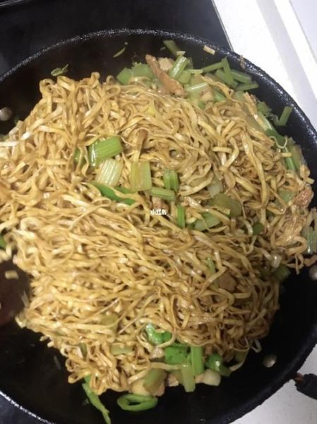 蒸面条的家常做法干面条_蒸干面条怎么做好吃-第1张图片-山城妙识 蒸面条的家常做法干面条_蒸干面条怎么做好吃-第1张图片-山城妙识