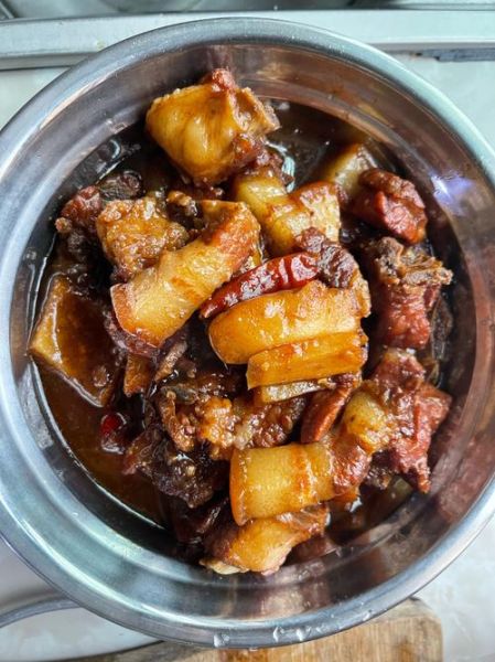 炖肉怎么炖才软烂入味_炖肉用什么锅最好-第1张图片-山城妙识 炖肉怎么炖才软烂入味_炖肉用什么锅最好-第1张图片-山城妙识