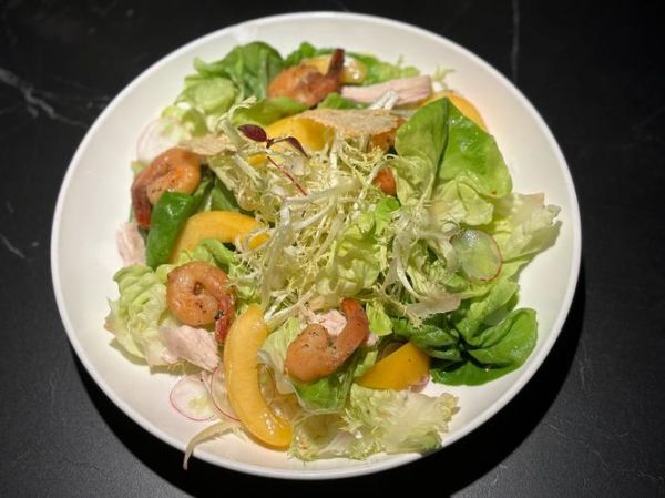 什么蔬菜适合做沙拉_哪些蔬菜生吃口感好-第1张图片-山城妙识