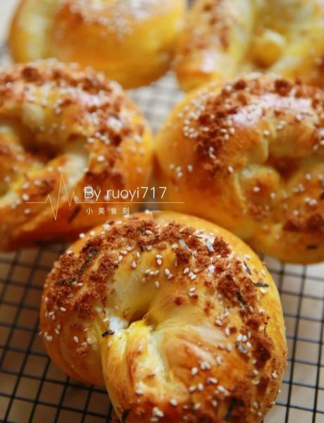 怎样做肉松面包_肉松面包的做法步骤-第3张图片-山城妙识