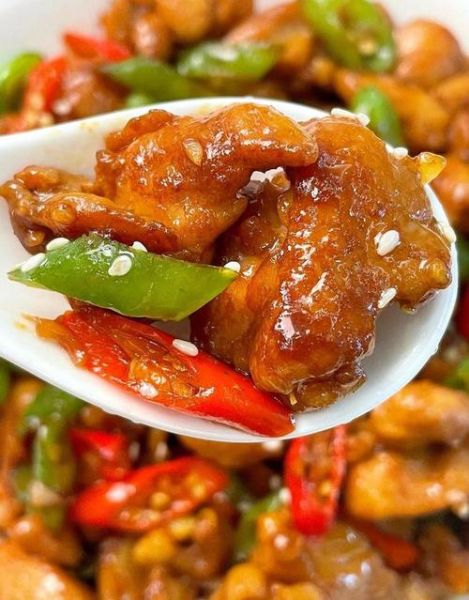 青椒鸡丁怎么做_青椒鸡丁热量高吗-第1张图片-山城妙识 青椒鸡丁怎么做_青椒鸡丁热量高吗-第1张图片-山城妙识