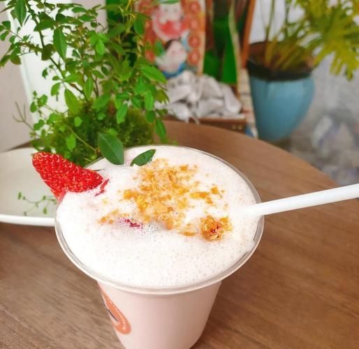 滑板草莓奶昔怎么做_滑板草莓奶昔热量高吗-第2张图片-山城妙识 滑板草莓奶昔怎么做_滑板草莓奶昔热量高吗-第2张图片-山城妙识