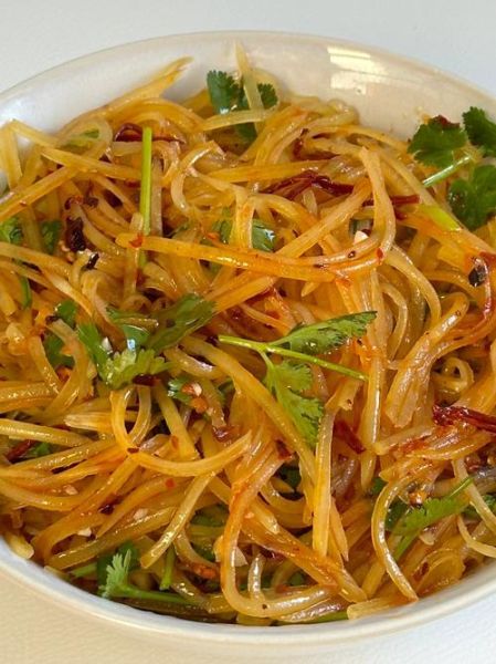 拌土豆丝怎么做好吃_拌土豆丝需要焯水吗-第3张图片-山城妙识 拌土豆丝怎么做好吃_拌土豆丝需要焯水吗-第3张图片-山城妙识