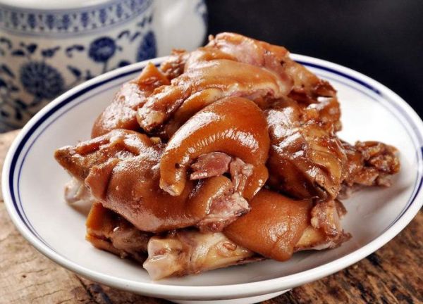 五香卤猪蹄需要什么食材_怎么掌握火候-第3张图片-山城妙识 五香卤猪蹄需要什么食材_怎么掌握火候-第3张图片-山城妙识