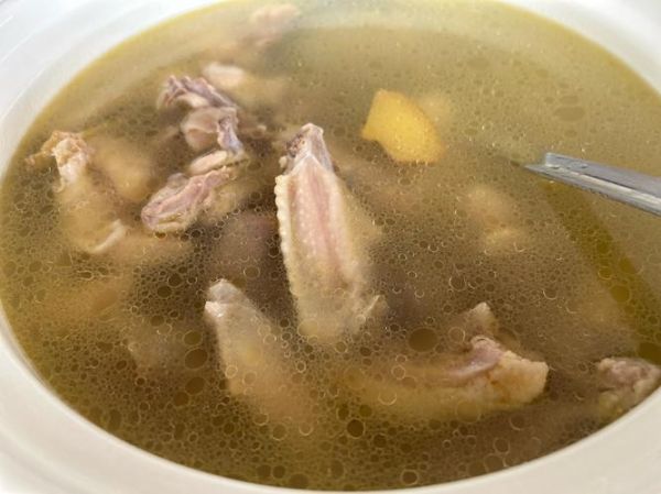 清汤鸡肉怎么炖好吃_清汤鸡肉炖多久才嫩-第3张图片-山城妙识