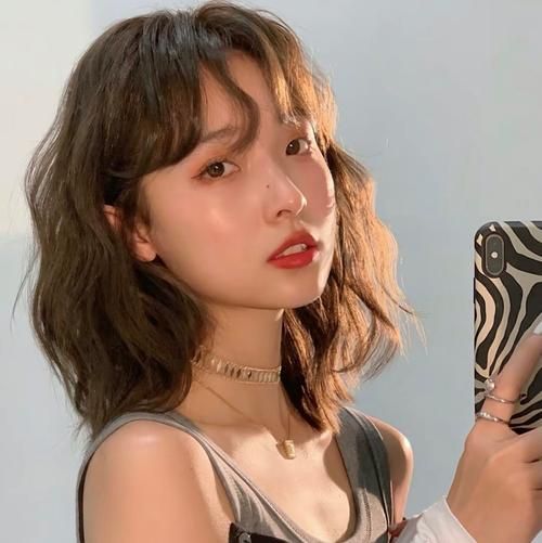 短发蛋卷头怎么烫_蛋卷头发型图片短发适合脸型-第3张图片-山城妙识