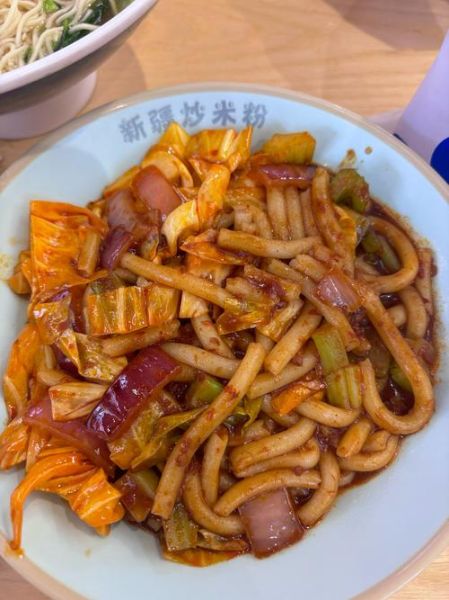 新疆炒米粉怎么做_新疆炒米粉哪里最正宗-第2张图片-山城妙识 新疆炒米粉怎么做_新疆炒米粉哪里最正宗-第2张图片-山城妙识