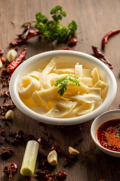 黄喉是哪个部位_黄喉煮多久才脆嫩-第3张图片-山城妙识