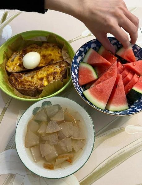 黑美人和麒麟瓜哪个好吃_口感甜度对比-第2张图片-山城妙识