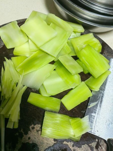 窝笋不能和什么一起吃_窝笋相克食物有哪些-第3张图片-山城妙识