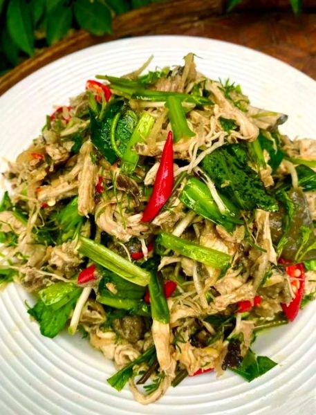 鬼鸡的做法_云南鬼鸡怎么做才正宗-第1张图片-山城妙识