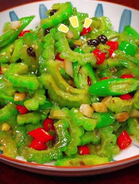 素炒苦瓜怎么炒好吃_苦瓜不苦的做法-第1张图片-山城妙识 素炒苦瓜怎么炒好吃_苦瓜不苦的做法-第1张图片-山城妙识