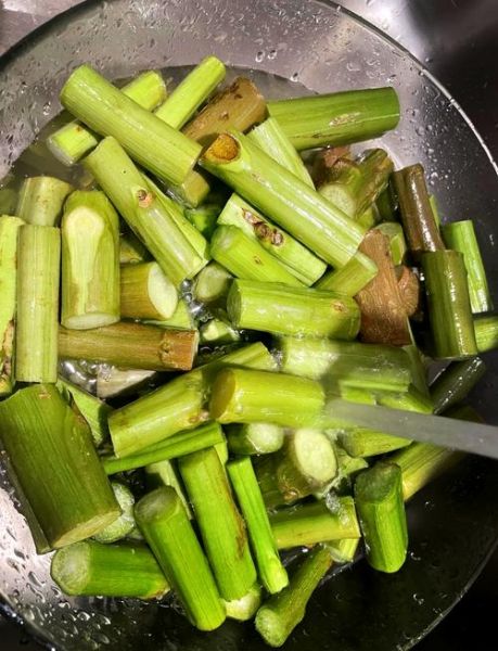 霉苋菜梗怎么做_霉苋菜梗能吃吗-第2张图片-山城妙识 霉苋菜梗怎么做_霉苋菜梗能吃吗-第2张图片-山城妙识