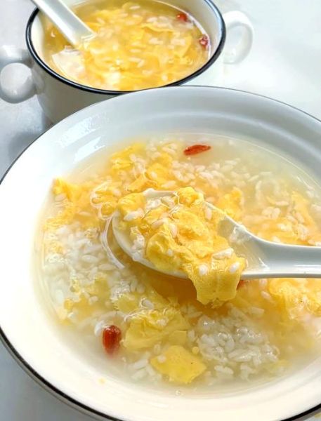 醪糟汤的简单做法_醪糟汤怎么做不酸-第1张图片-山城妙识