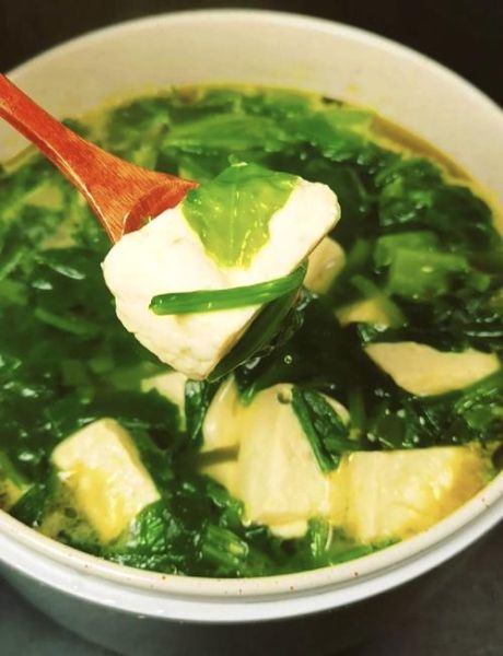 菠菜炖豆腐怎么做_菠菜炖豆腐要不要焯水-第1张图片-山城妙识 菠菜炖豆腐怎么做_菠菜炖豆腐要不要焯水-第1张图片-山城妙识