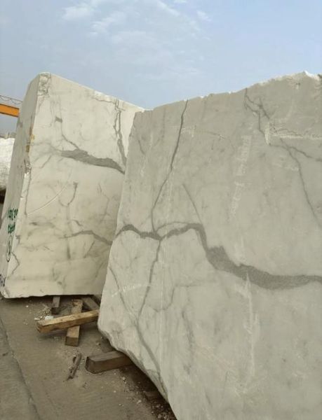 鱼肚白大理石价格_鱼肚白大理石产地-第1张图片-山城妙识