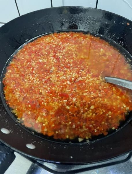 辣椒酱怎么做才香又耐放_辣椒酱怎么保存时间长-第2张图片-山城妙识