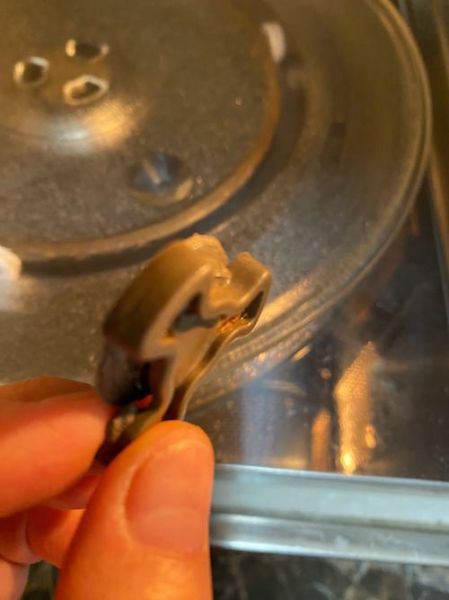 美的微波炉配件大全_美的微波炉转盘不转怎么办-第2张图片-山城妙识 美的微波炉配件大全_美的微波炉转盘不转怎么办-第2张图片-山城妙识