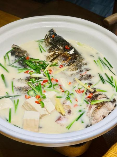 炖鱼汤用什么鱼最好_炖鱼汤选鱼技巧-第2张图片-山城妙识