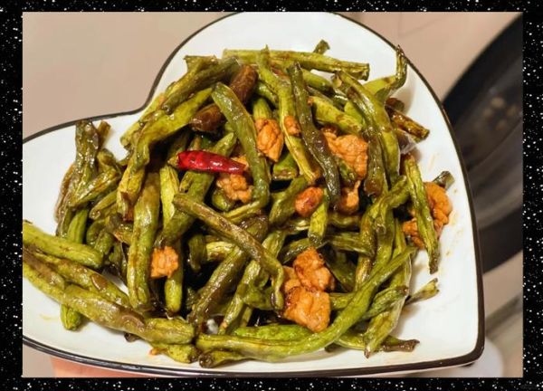 干煸无丝豆角怎么做_干煸无丝豆角为什么不起丝-第3张图片-山城妙识 干煸无丝豆角怎么做_干煸无丝豆角为什么不起丝-第3张图片-山城妙识