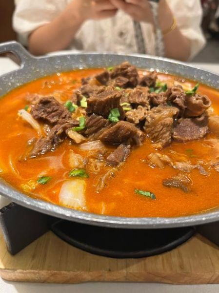 牛肉锅仔怎么做好吃_牛肉锅仔最正宗的做法-第1张图片-山城妙识 牛肉锅仔怎么做好吃_牛肉锅仔最正宗的做法-第1张图片-山城妙识