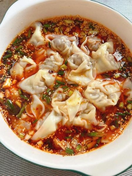 抄手馅需要放哪些材料_正宗川味比例-第3张图片-山城妙识 抄手馅需要放哪些材料_正宗川味比例-第3张图片-山城妙识