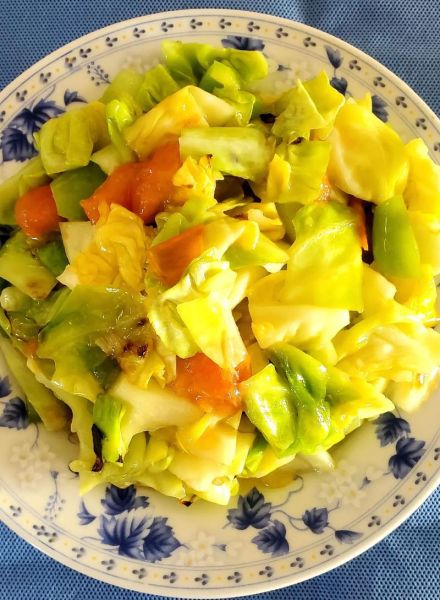 包菜炒西红柿怎么做_西红柿炒包菜先放哪个-第3张图片-山城妙识 包菜炒西红柿怎么做_西红柿炒包菜先放哪个-第3张图片-山城妙识