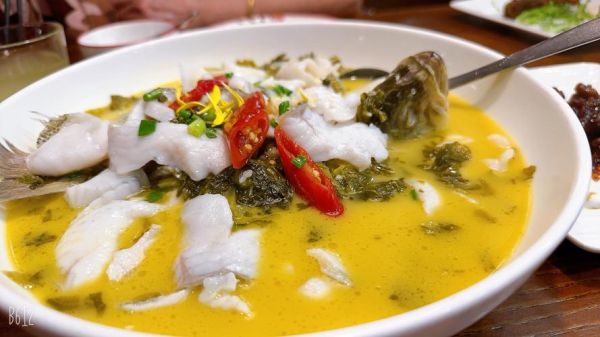 酸菜鲈鱼怎么做_酸菜鲈鱼最正宗的做法-第2张图片-山城妙识