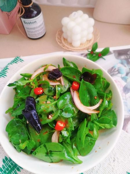 凉拌穿心莲怎么做_穿心莲凉拌前要不要焯水-第1张图片-山城妙识 凉拌穿心莲怎么做_穿心莲凉拌前要不要焯水-第1张图片-山城妙识