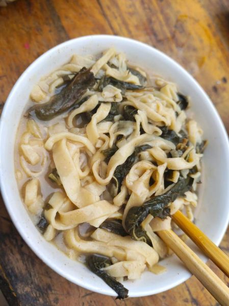 杂面面条怎么做_杂面面条比例是多少-第1张图片-山城妙识 杂面面条怎么做_杂面面条比例是多少-第1张图片-山城妙识