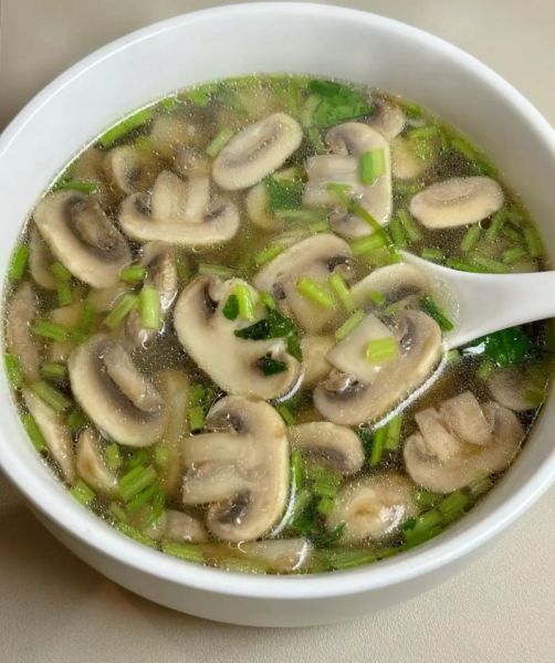 口蘑做汤怎么做_口蘑汤的家常做法大全-第1张图片-山城妙识 口蘑做汤怎么做_口蘑汤的家常做法大全-第1张图片-山城妙识