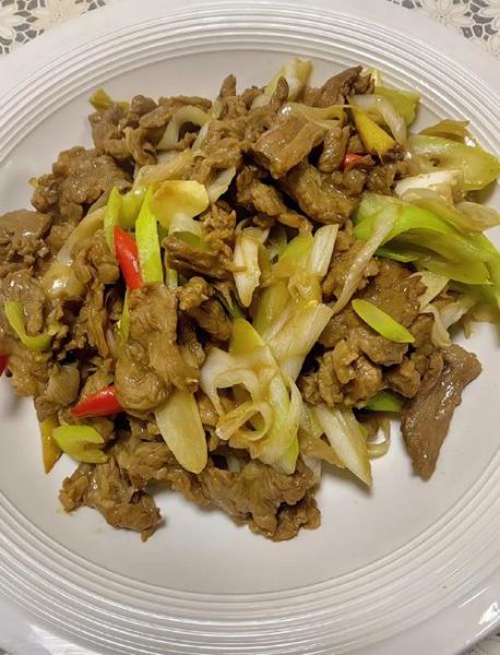 葱爆牛肉片怎么炒才嫩_家常做法步骤-第1张图片-山城妙识 葱爆牛肉片怎么炒才嫩_家常做法步骤-第1张图片-山城妙识