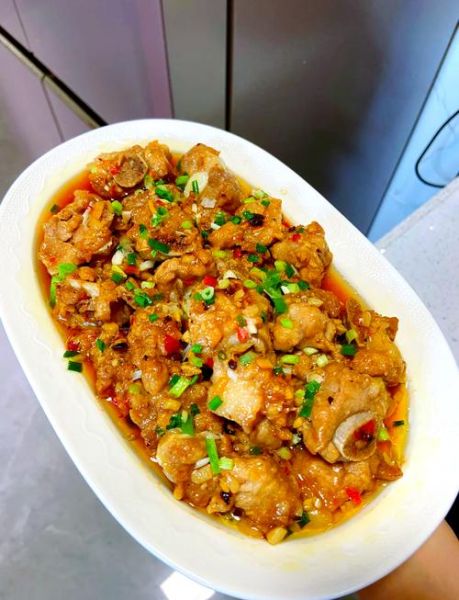 蒜香排骨怎么做_蒜香排骨的家常做法-第1张图片-山城妙识