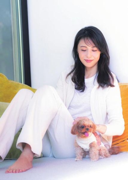 菜菜子是谁_菜菜子真实身份揭秘-第3张图片-山城妙识