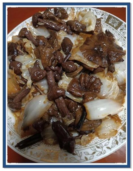 榛蘑炒白菜怎么做好吃_榛蘑炒白菜的做法大全-第3张图片-山城妙识